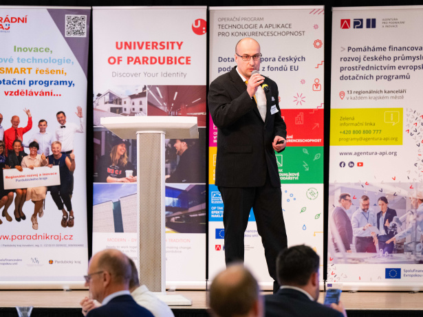 Technology Day at the University of Pardubice Connects Researchers and Businesses | Univerzita ...